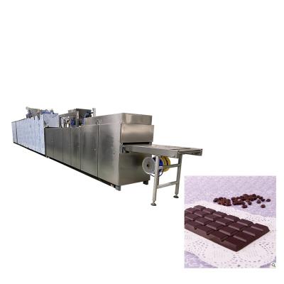 China 50g 100g 150g Chocolate Bar Production Line With Crushed Nuts Feeder for sale