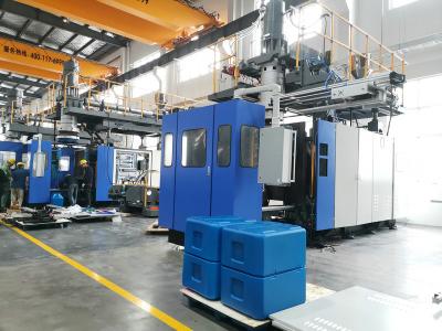 Cina Traffic Barrier Extrusion Blow Molding Machine 380V For Open Top Drums in vendita