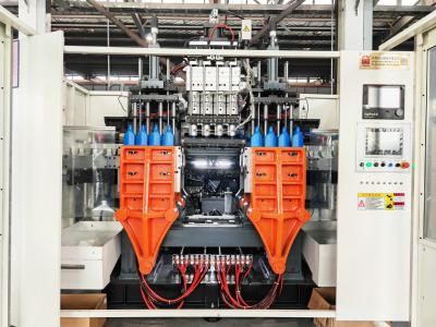 Cina 300ml - cavità chimiche quotidiane disinfettanti della macchina 4 dello stampaggio mediante soffiatura della bottiglia 500ml in vendita