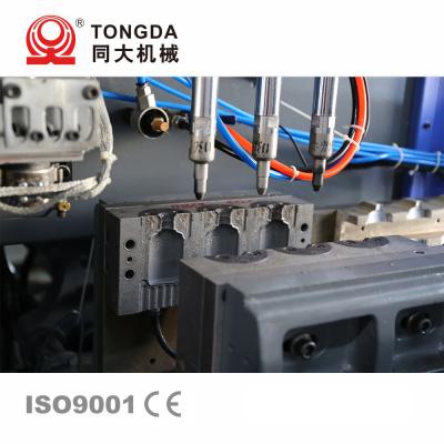 Cina Macchina automatica dello stampaggio mediante soffiatura del posto fisso per le brocche di plastica da 1 gallone in vendita