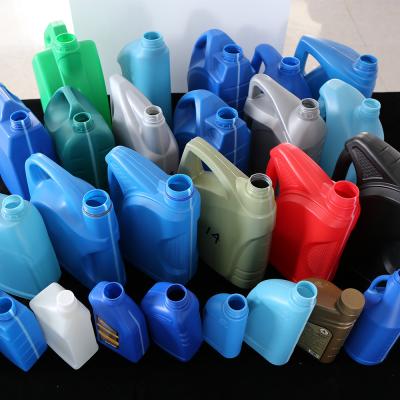 Cina Lubricating Oil Bottle Jerry Can Making Machine Servo System EBM Extrusion Blow in vendita