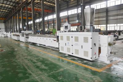 중국 16-32mm 4줄 PVC 파이프 생산 라인 10공간 벨링 머신 및 자동 포장 기계 판매용