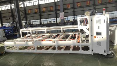 중국 16-32mm 4줄 PVC 파이프 생산 라인 10공간 벨링 머신 및 자동 포장 기계 판매용