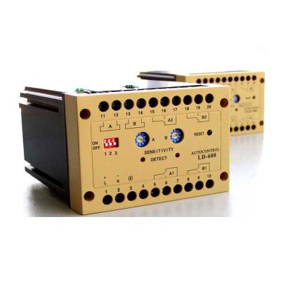 China Doppelter Kanal-Fahrzeug-Schleifen-Detektor induktive 10 ordnen Empfindlichkeits-12-monatige Garantie zu verkaufen