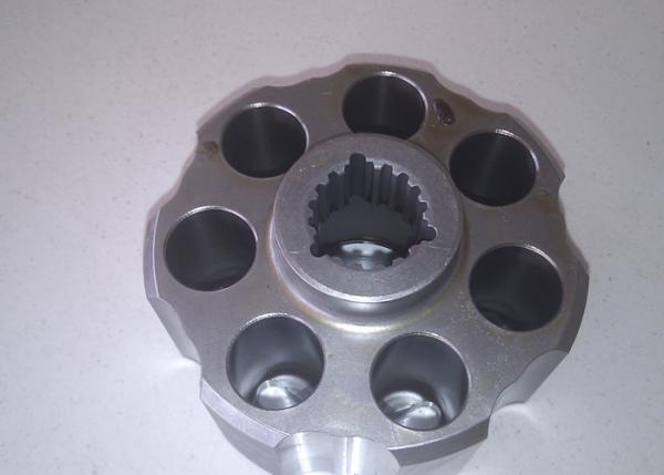 Quality Komastu PC60-7 Excavator Parts Swing Motor Parts Seal Kit Cylinder Block for sale