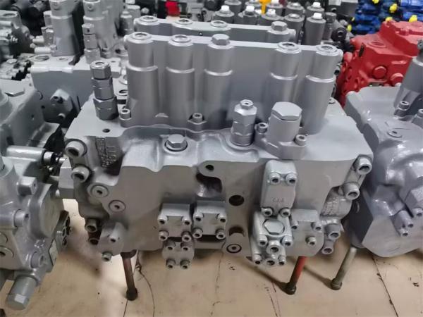 Quality Excavator Control Valve Media Oil For Crawler Excavators Communication Adapter for sale