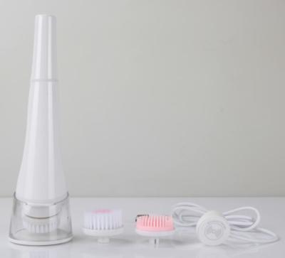 China Natural Bristle Exfoliate Electric Cleansing Brush 3.7 V For Face Rechargeable for sale