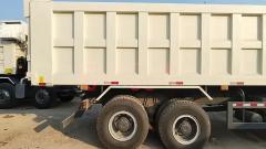 HOWO TX 12 wheel dump truck
