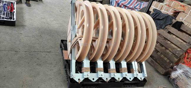 916 Series Stringing Block for heavy conductor work