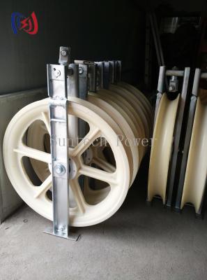 China 822-Serie Stringing Block Übertragungsleitungswerkzeuge mit angepasster Schaufeldimension und hoher Tragfähigkeit zu verkaufen