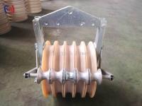 China Grounding Roller Stringing Block for OPGW Installation | Non Conductive Multi Sheave Pulley for sale