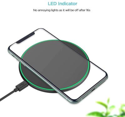Cina cuscinetto di carico del telefono senza fili standard di Qi del metallo dell'ABS 15W veloce per il telefono cellulare in vendita