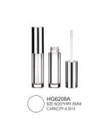 China 5ml Clear Lip Gloss Bottle with Silver Cap - 20mm Diameter, 99.8mm Height, Customizable Packaging for sale