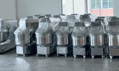 Cina Produrre bevande Macchine per miscelare gli alimenti Macchine da forno in acciaio inossidabile Miscelatore di pasta Capacità in vendita