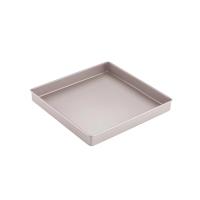 China Premium Non-Stick Square Baking Tray For Perfectly Even Cakes for sale