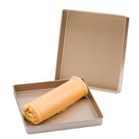 China Premium Non-Stick Square Baking Tray For Perfectly Even Cakes for sale