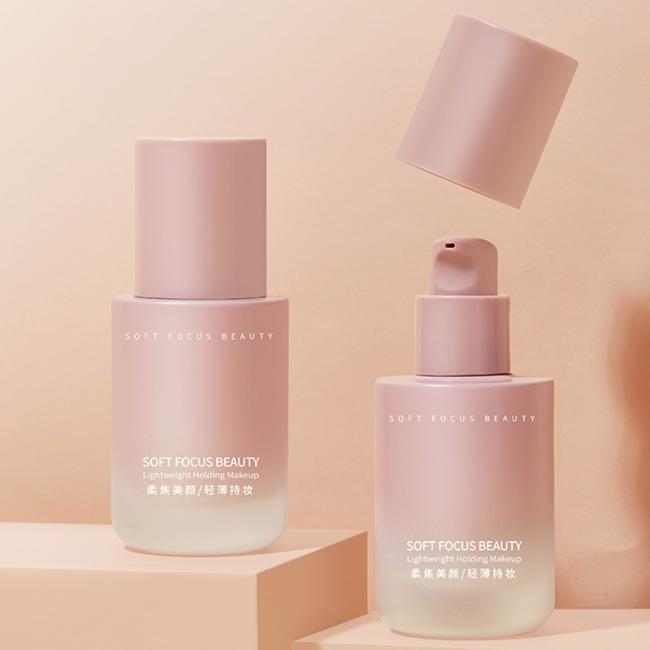 Long-lasting Matte Liquid Foundation Matte Waterproof Foundation Make-up Not Easy to Take Off Make-up Foundation Clear