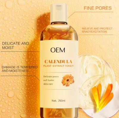 Cina Acqua organica pura 100% idratante per il viso nebbia illuminante idratante petali di calendula tonico per il viso in vendita