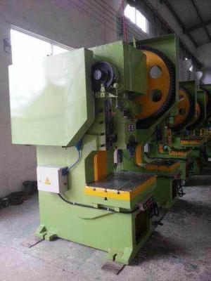 Cina SpA programmabile della servo macchina idraulica della pressa eccentrica da 63 tonnellate controllato in vendita