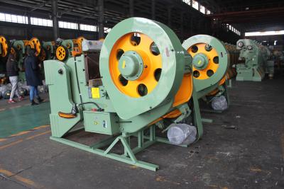 Cina Macchina pneumatica da tavolo della stampa di potere di 6,3 tonnellate in vendita