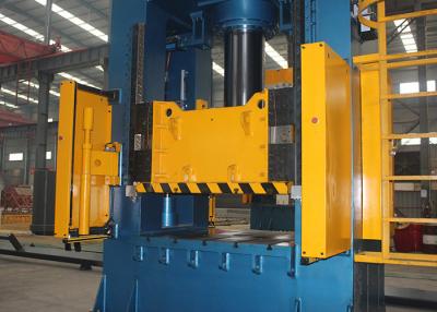 Cina Servo macchina della pressa idraulica da 150 tonnellate per la cottura della norma europea del vaso in vendita