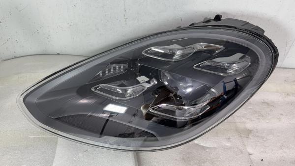 Quality 2019- 2023 Panamera 971 high-end matrix left headlight for sale
