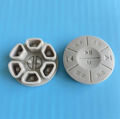 Cina Tastiera a pulsante impermeabile per il controllo remoto accessori elettronici in silicone personalizzati in vendita