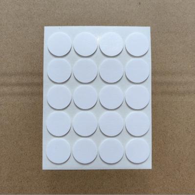China Wick Stickers Included DIY Candle Making Kit Supplies with Pouring Pot and White Foam for sale