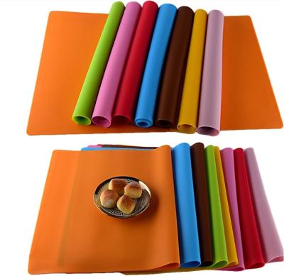 China Soft Foldable Silicone Food Table Mat Baking Mat Rectangle Shape for Table Decoration for sale