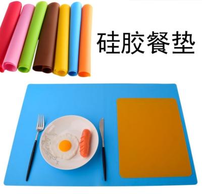 China Soft Foldable Silicone Food Table Mat Baking Mat Rectangle Shape for Table Decoration for sale