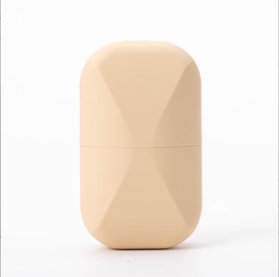 Cina Facial Cooling Eye Body Skin Care Lift Glass For Ice Globes Roller di ghiaccio in silicone in vendita