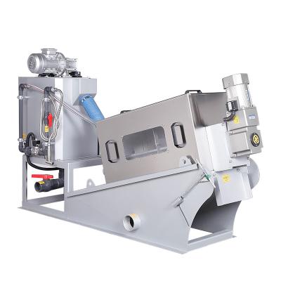 중국 장비  30-50kg/h를 탈수하는 가득 찬 자동 304SS 나선형 찌꺼기 판매용