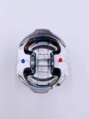 Cina YANMAR 3TNV82 3D82 Heavy Duty Diesel Engine Piston For PC27MR-2 PC27MR-3 119802-22080 Mahle Steel Pistons in vendita