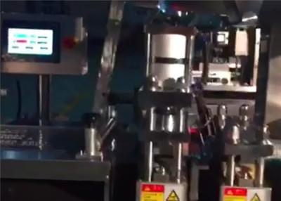 China Máquina de embalagem totalmente automático da bolha com o auto alimentador da escova do disco da vibração à venda