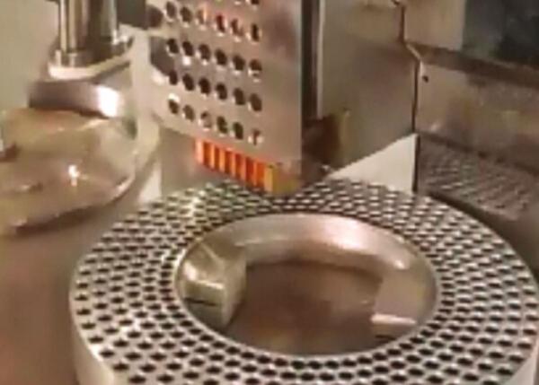 Quality Factory Price Semi Auto Capsule Filling Machine With Programmable Control System for sale