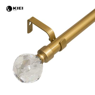 Китай труба занавеса металла 28mm с акриловыми шпилями формы шарика Extendable от цвета золота света дюйма 28-120 продается
