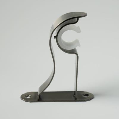 Cina Sostegni dell'asta della tenda del metallo 19Mm 22Mm 25mm del supporto del soffitto in vendita