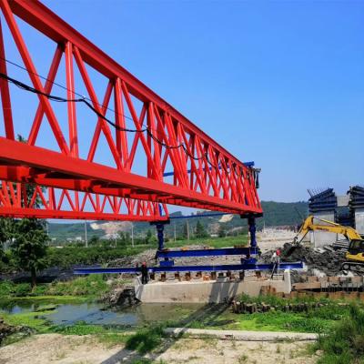 Cina 150 tonnellate di ponte, grossa lanciatrice, carico pesante per autostrade e ferrovie in vendita