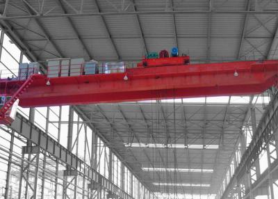 Cina Grado di protezione di tonnellata IP54 di Heavy Duty Overhead Crane Double Girder 50 del modello di QD in vendita