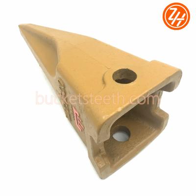 Cina Verniciatura a spruzzo elettrostatica di DH360 Tiger Excavator Bucket Teeth 2713-00032TL in vendita