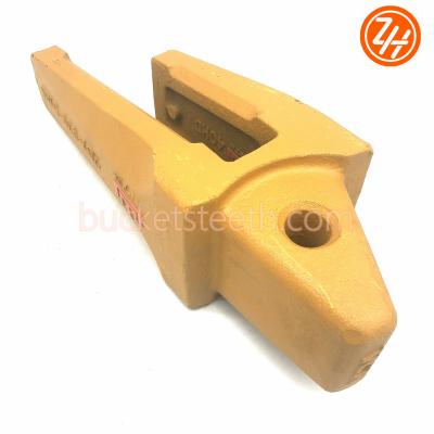 China 207-939-3120-40 PC300 a máquina escavadora Bucket Teeth Adapter revestiu a carcaça de areia à venda