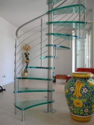 China Morden Design Spiral Staircase with Glass Tread and Steel Railing for sale