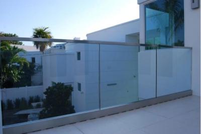 China Frameless Tempered Glass Railing with U Shoe Channel for Terrace for sale