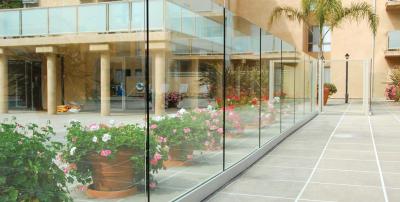 China Frameless Tempered Glass Railing with U Shoe Channel for Terrace and Deck for sale