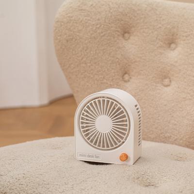 China Small Air Circulator Rechargeable Table Fan 4000mAh Room USB Air Cooler Stand Fan for sale