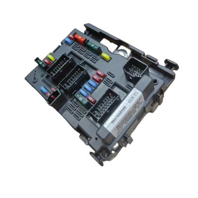 Китай Automotive B5 Fuse Box BSM=B3=B4 Для Peugeot Citroen OE 6500Y1 9657608580 6500Y0 продается