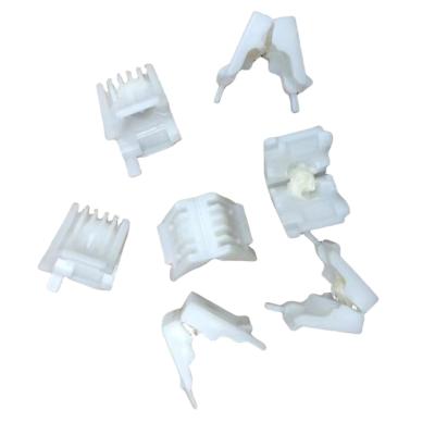 중국 자동차 부품 T93 클러치 마스터 펌프 클립 308 308S 408 4008 OE 9820342980 1609586780 판매용