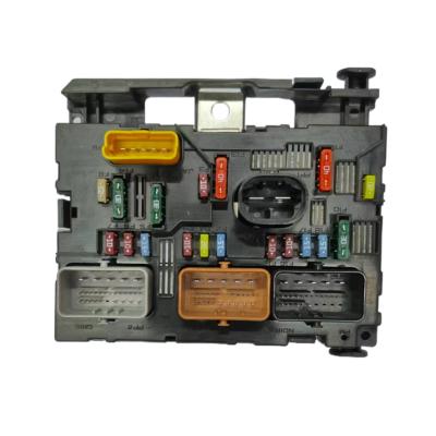 중국 자동차 부품 L11 피우스 박스 BSM=L04 OE 6500FH 9664055780 Peugeot 207CC 307 Citroen Triomphe 판매용