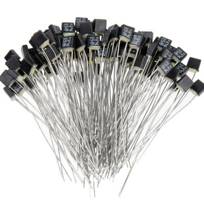 Cina tipo termico alta precisione e stabilità di RH di collegamento del fusibile di taglio di 250V 2A 3A 120C in vendita