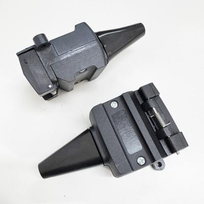 China 12V Car Trailer Adaptor Plug 12 Pin Female Flat Caravan With ABS And Brass Material for sale